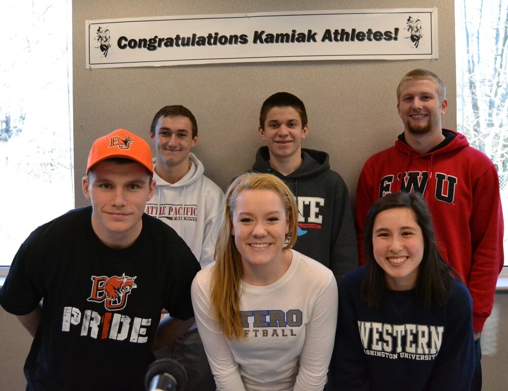 Six from Kamiak High School sign letters of intent - Mill Creek Beacon
