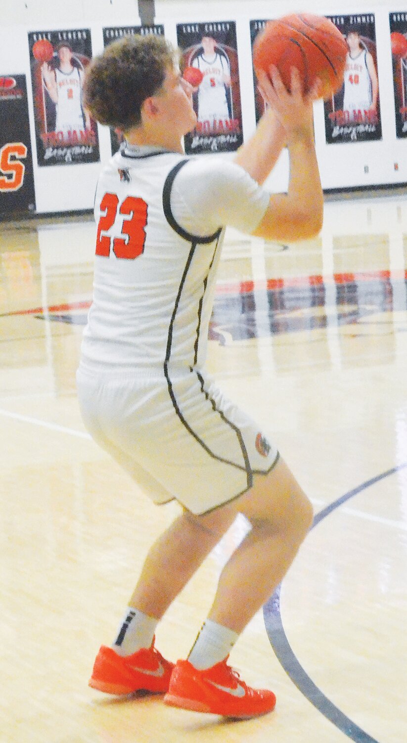 Beloit boys defeat Republic County Buffaloes - Beloit Call
