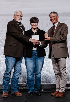 Area farmers receive Farm Bureau awards - Concordia Blade Empire