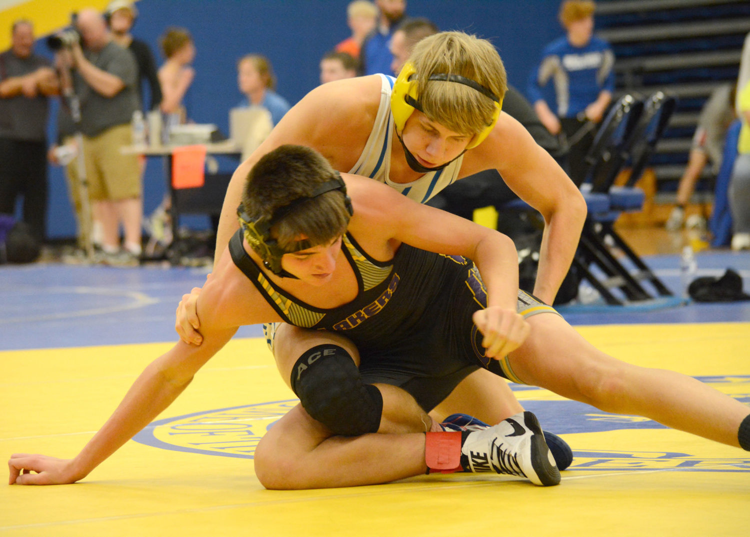 Liberator grapplers win 2nd at host tournament | Bolivar Herald Free-Press