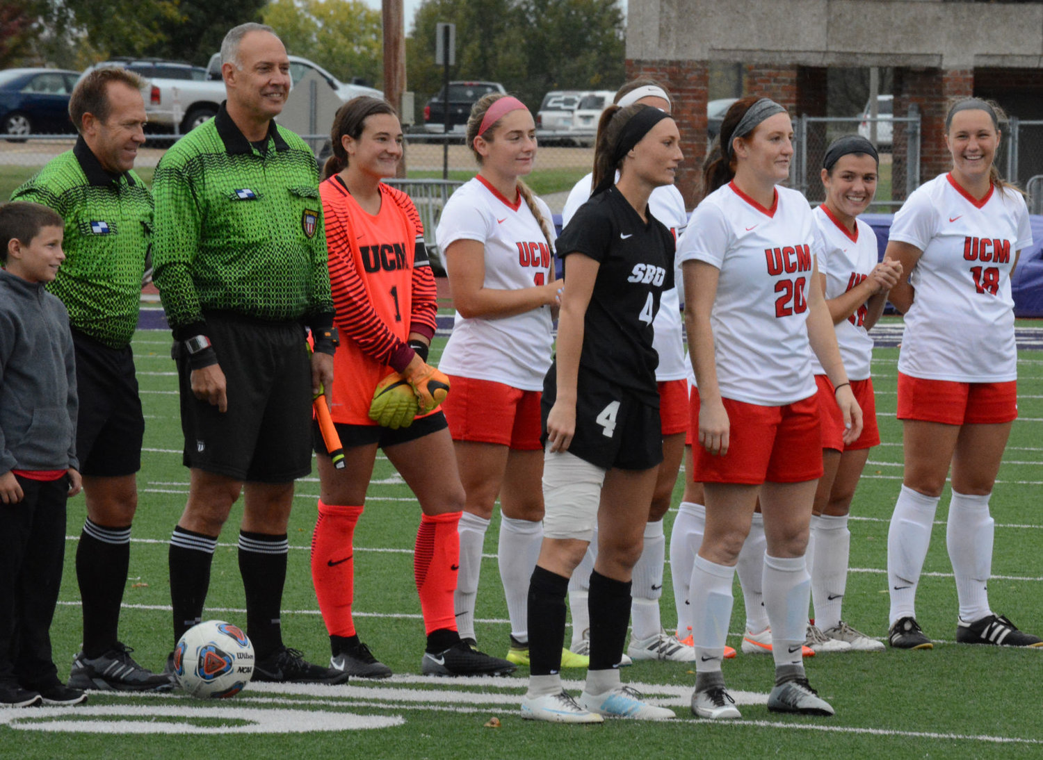 Edwards sisters face off on SBU soccer pitch | Bolivar Herald Free-Press
