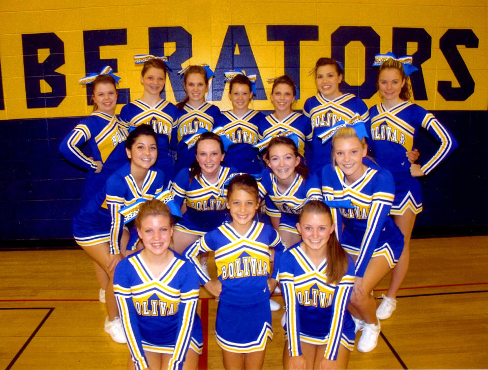 BHS cheer squad wins regional | Bolivar Herald Free-Press