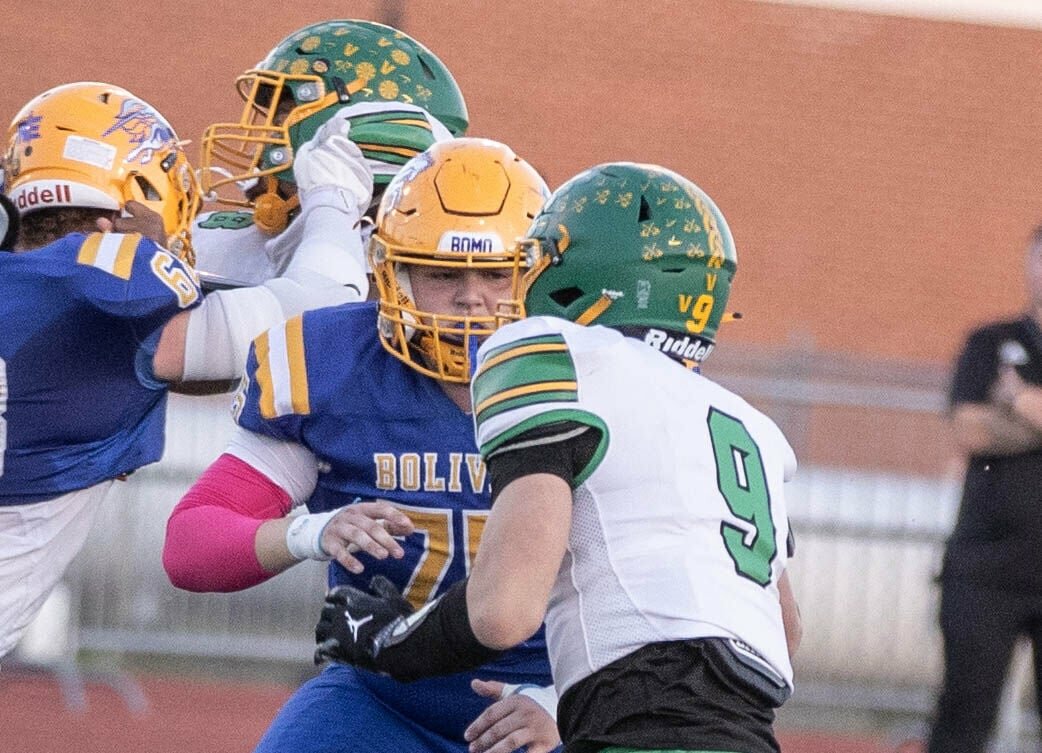 Liberator defense shuts down Vikings, 16-0 | Bolivar Herald Free-Press