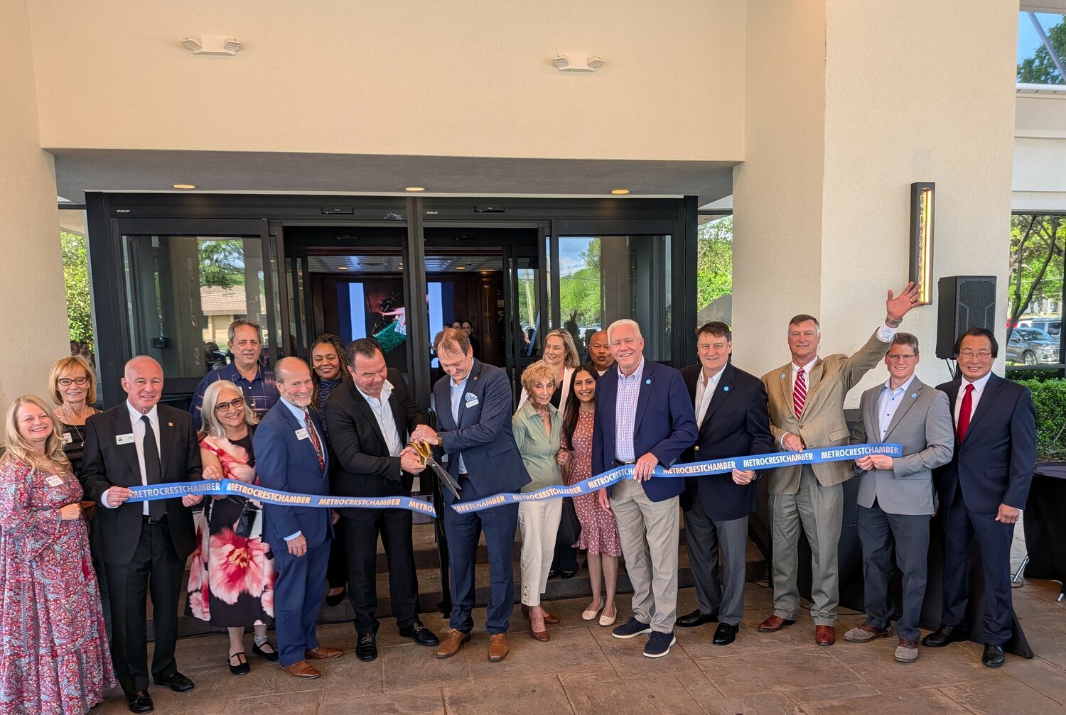 After nearly five years dark, Hotel Dax opens its doors in Addison ...