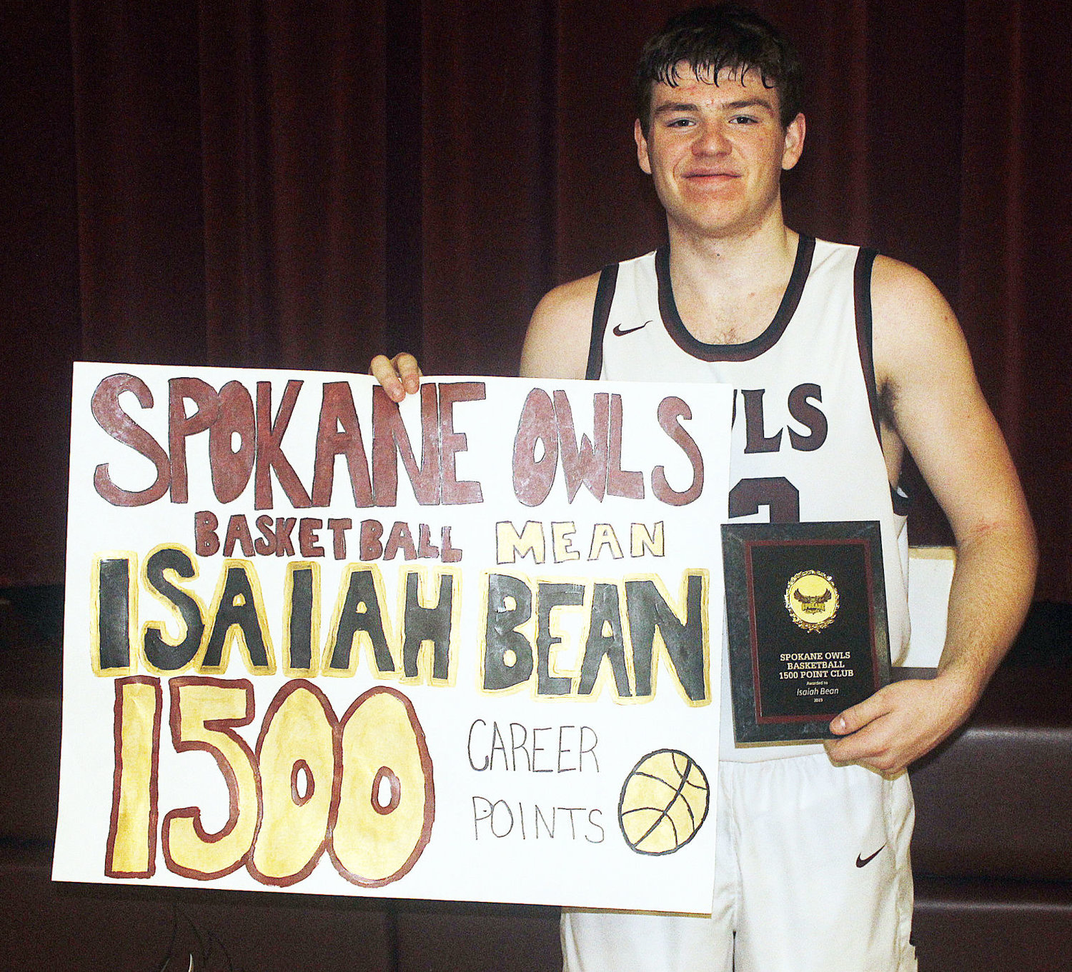 Bean reaches 1,5000-point milestone as Spokane winning streak reaches ...