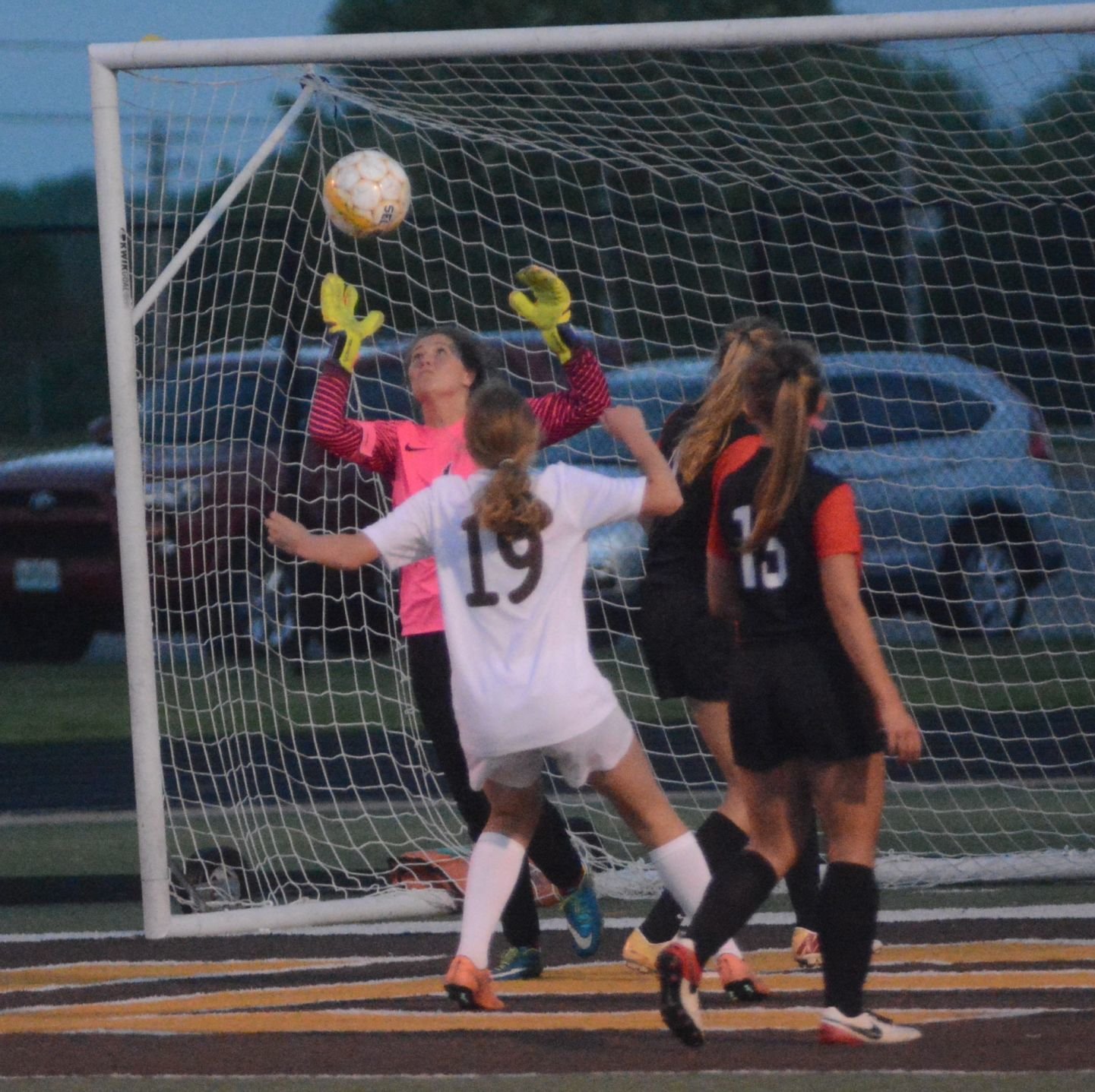 Kickapoo connects on set piece to knock off Ozark in district preview ...