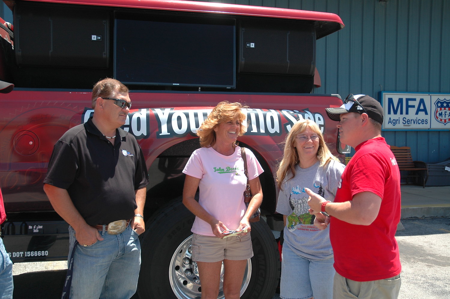 Jack Link's Beef Jerky truck stops at MFA | Christian County Headliner News