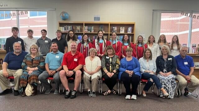 Finley River Community Foundation awards $22,000 in scholarships ...