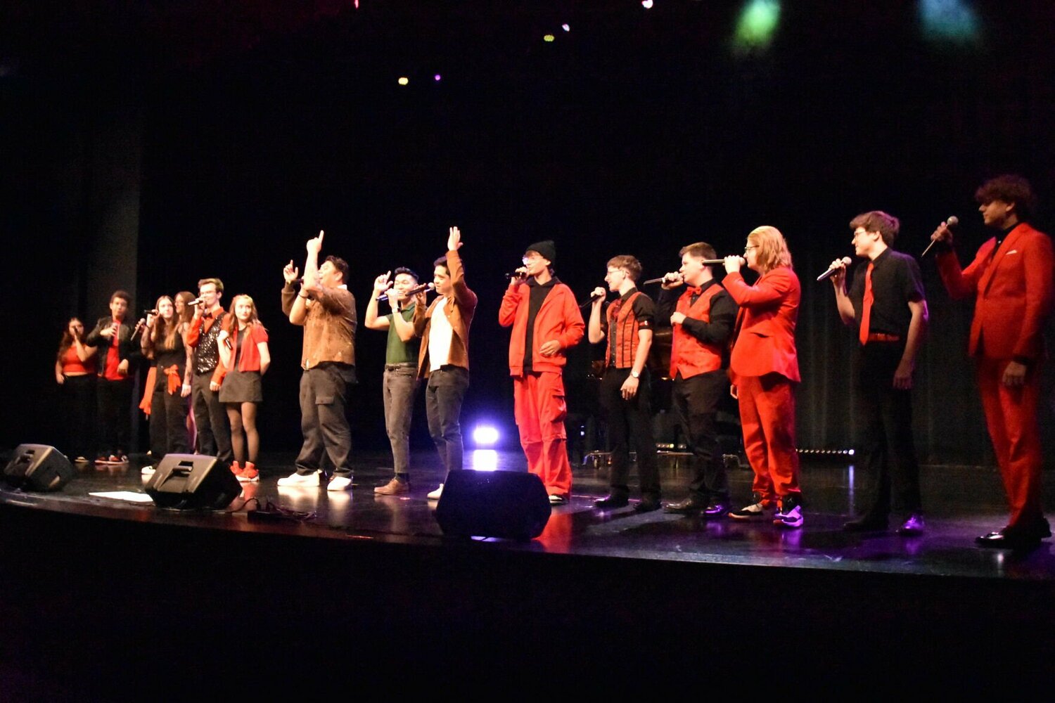 Filharmonic performs at Aetos | Christian County Headliner News