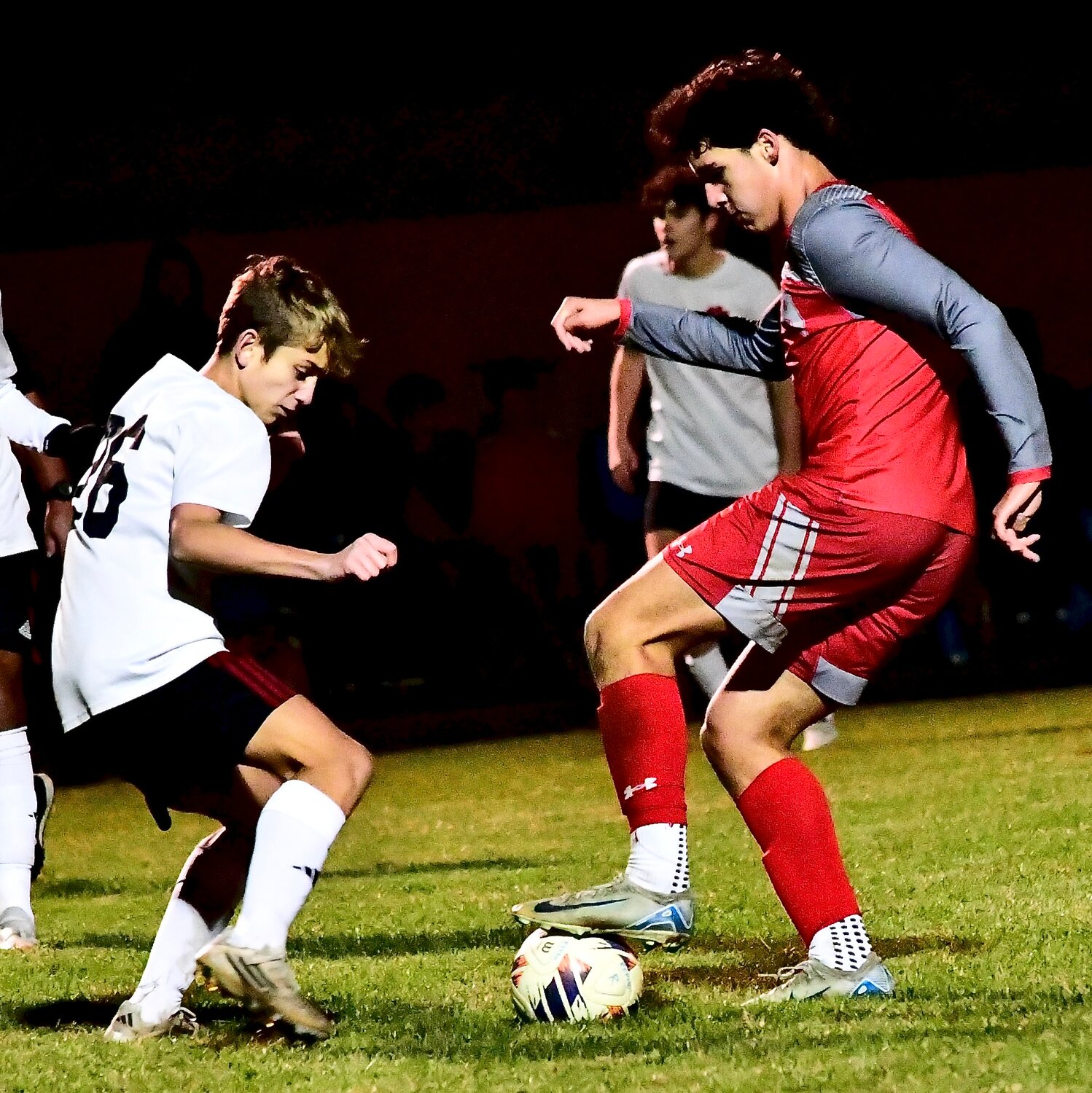 Eagles look to get by Glendale for their first District title in five ...