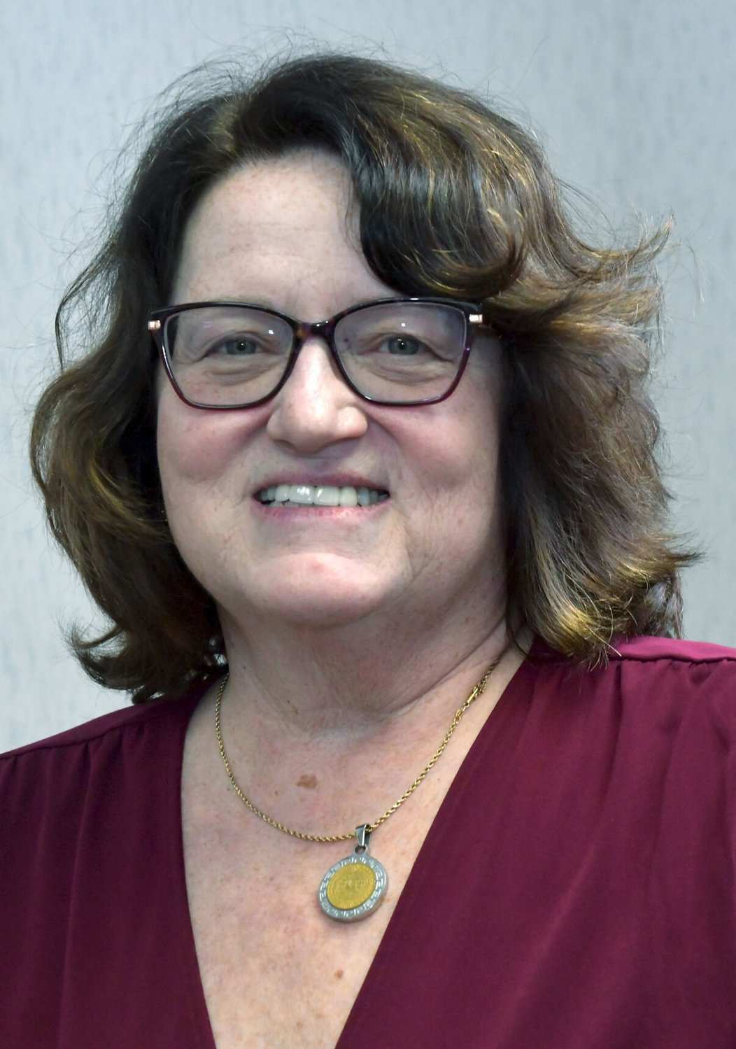 Beverly Joyce returns to Anderson, Indiana, as publisher | Editor and ...