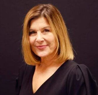 Debbie Anselm leaving Quad-City Times, will take helm at Iowa Newspaper ...