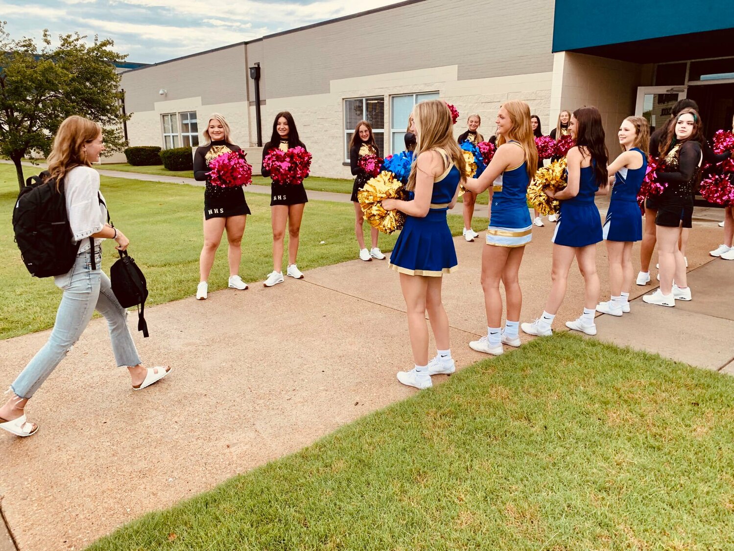 Welcome back to school! - Harrison Daily