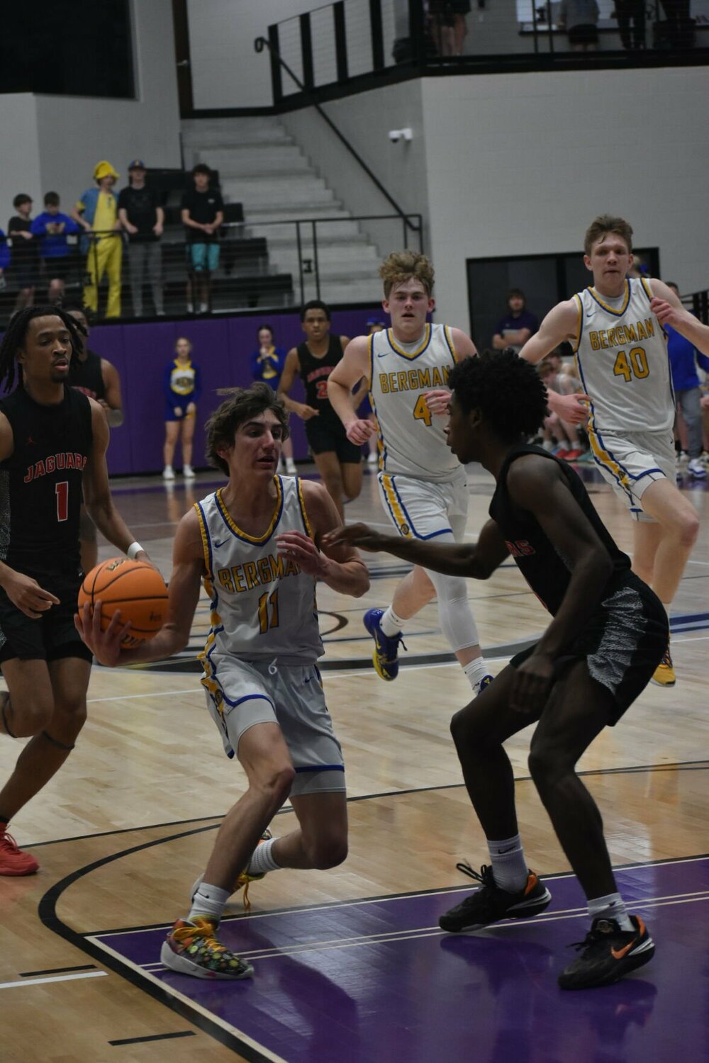 Bergman boys advance to Elite Eight - Harrison Daily