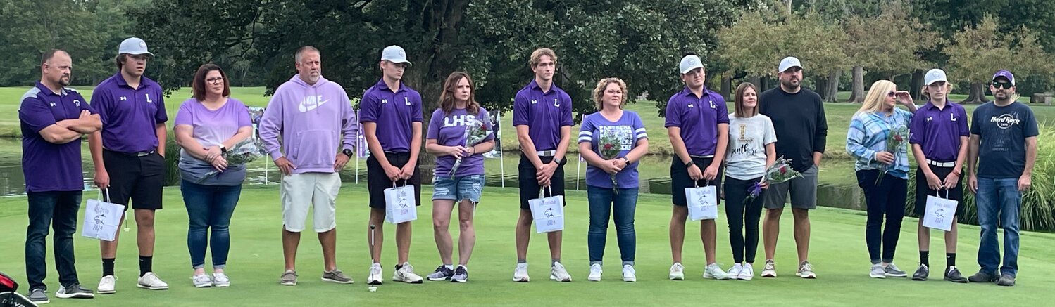 Panthers Get Three Wins, Celebrate Seniors | The Journal-News