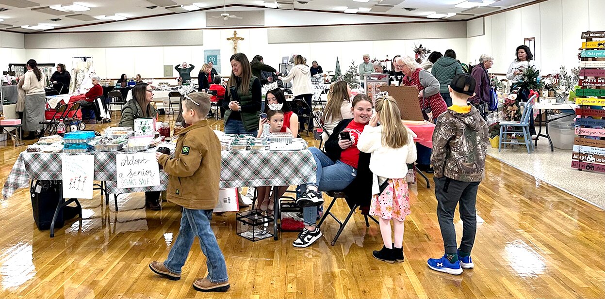 Raymond Community Ready For Christmas | The Journal-News