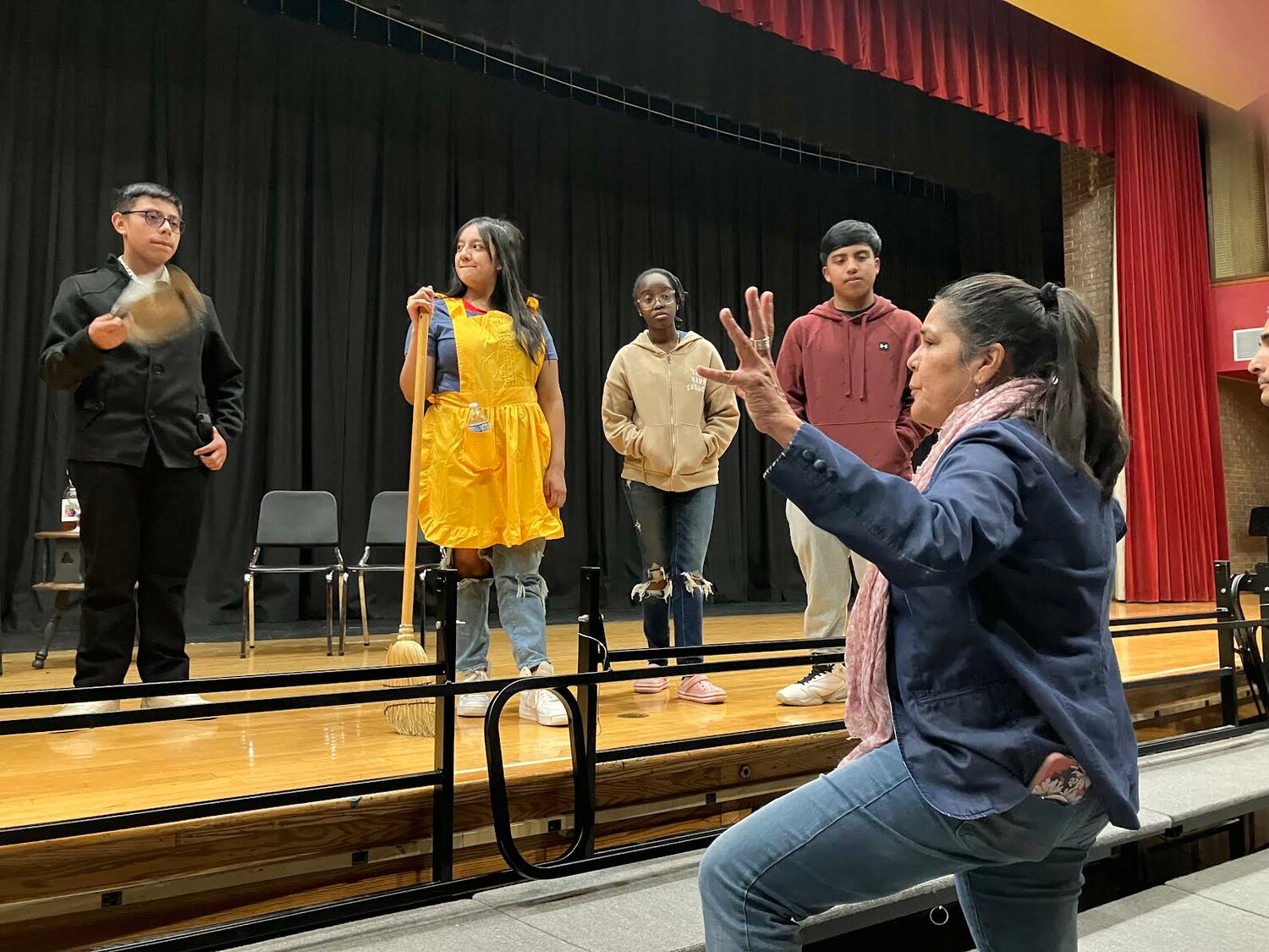 Students to perform one-act plays in Spanish for the first time | The ...