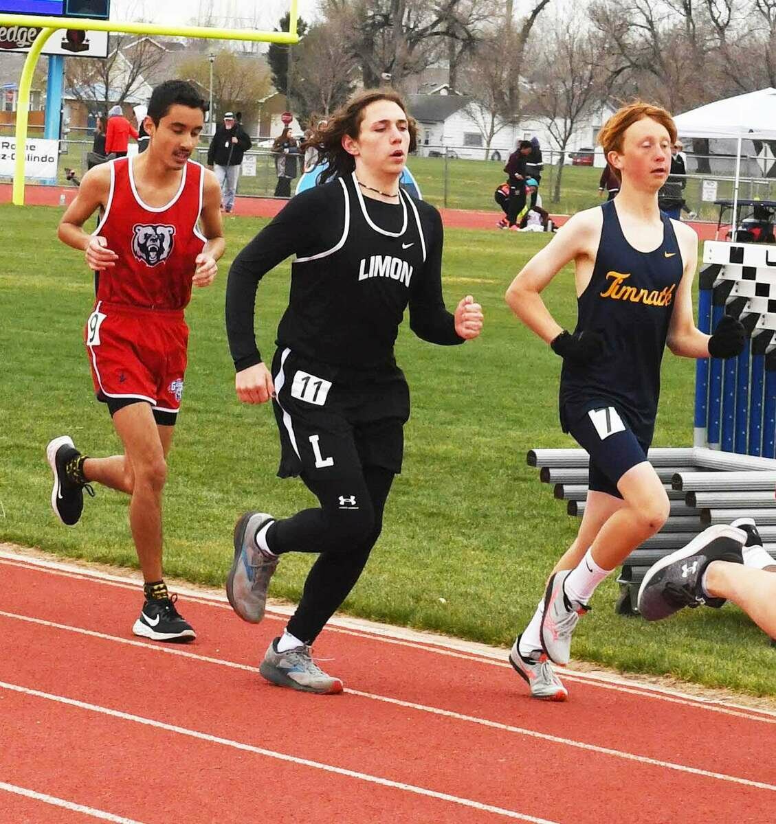 BRONCO STAMPEDE WAS A TOUGH MEET FOR BADGER TRACK - The Leader