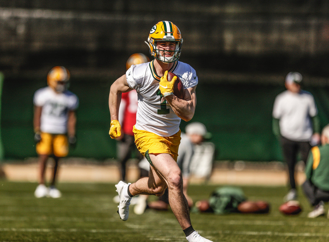 Sparta native Ryan Wisniewski achieves childhood dream at Packers ...