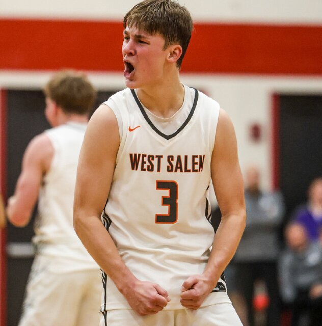 WIAA BOYS BASKETBALL SECTIONALS WEST SALEM: West Salem’s cardiac cats ...