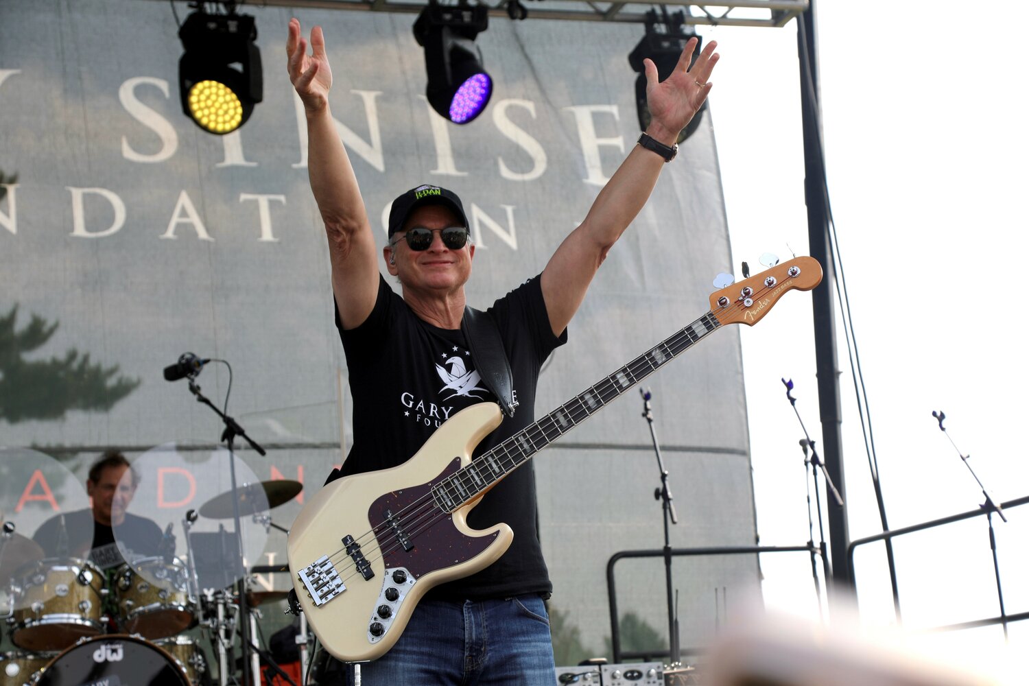 Gary Sinise and the Lt. Dan Band performs at Fort McCoy - Monroe County ...