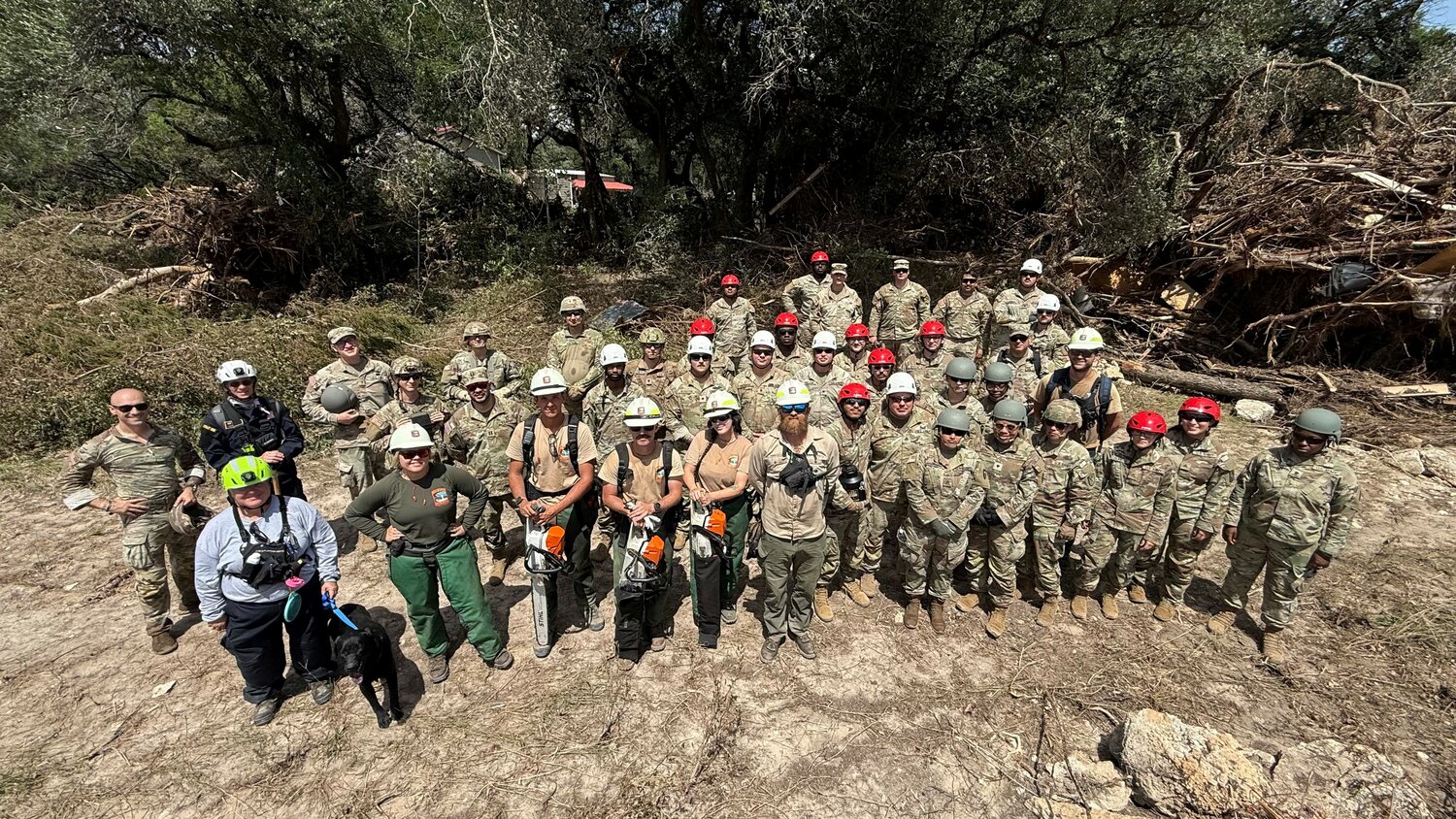 Wisconsin sends dogs, water rescue team aid in Texas flood recovery ...