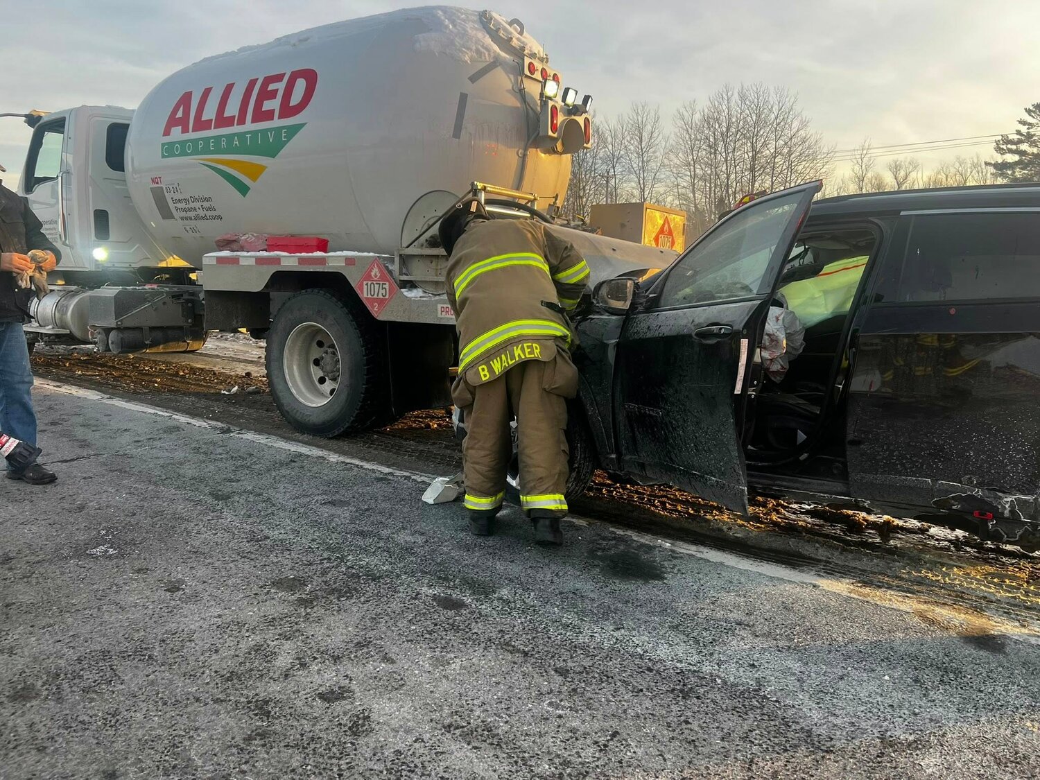 Man seriously injured in SUV-propane truck crash in Tomah - Monroe ...