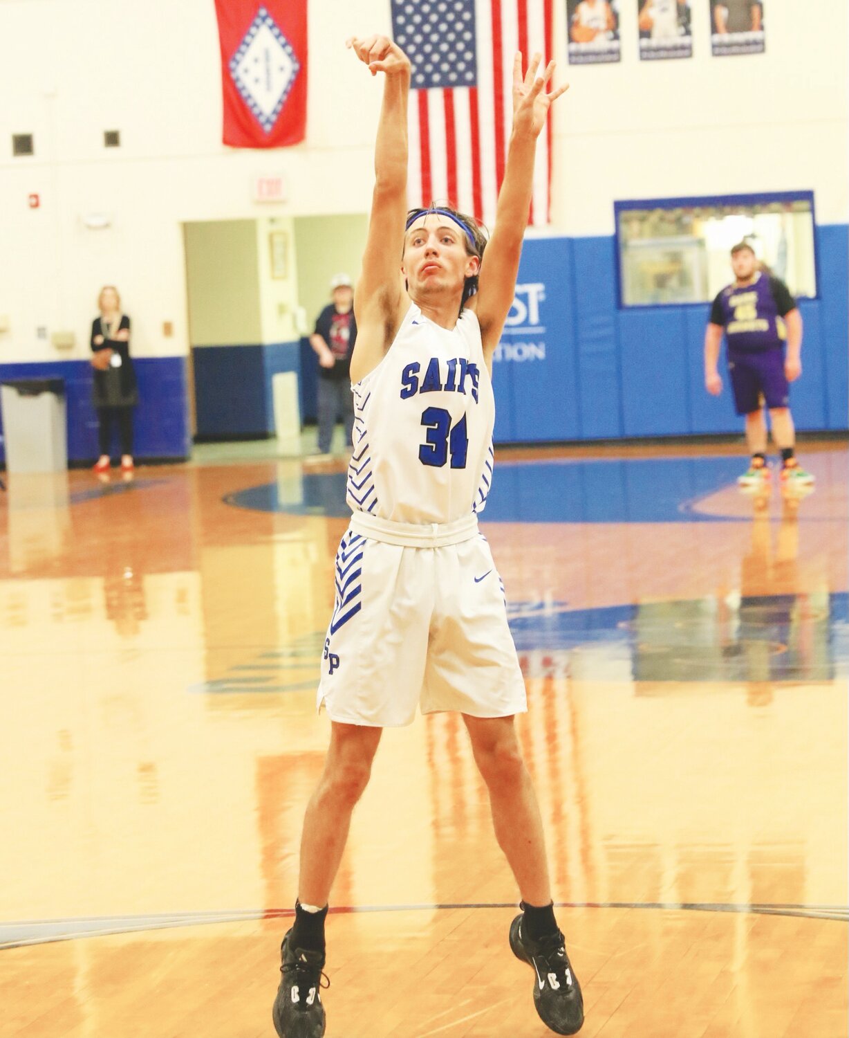 Senior Spotlight: Cross country, basketball keep St. Paul senior ...