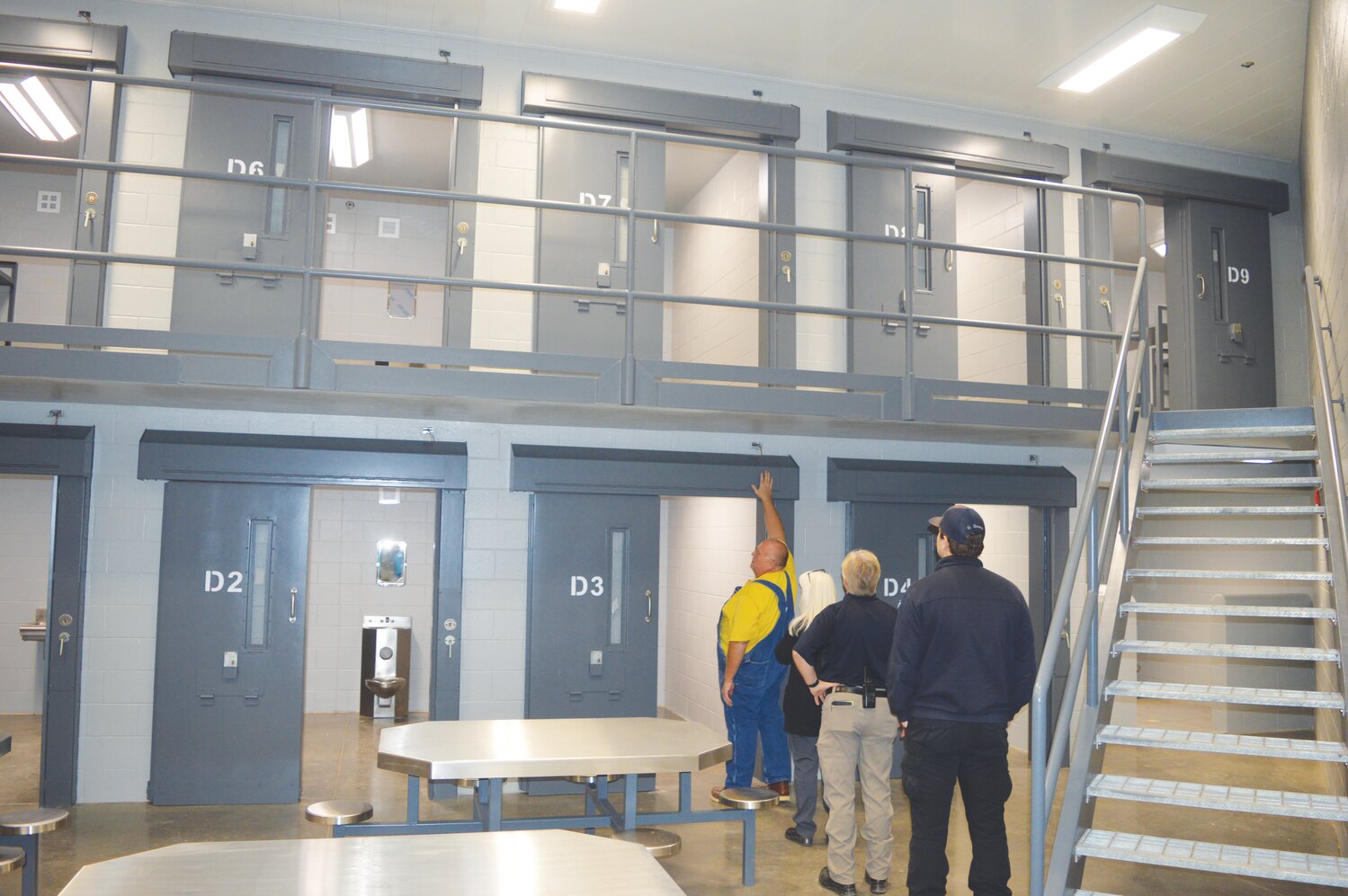 Sheriff’s office to begin hiring jailers, dispatchers in January ...