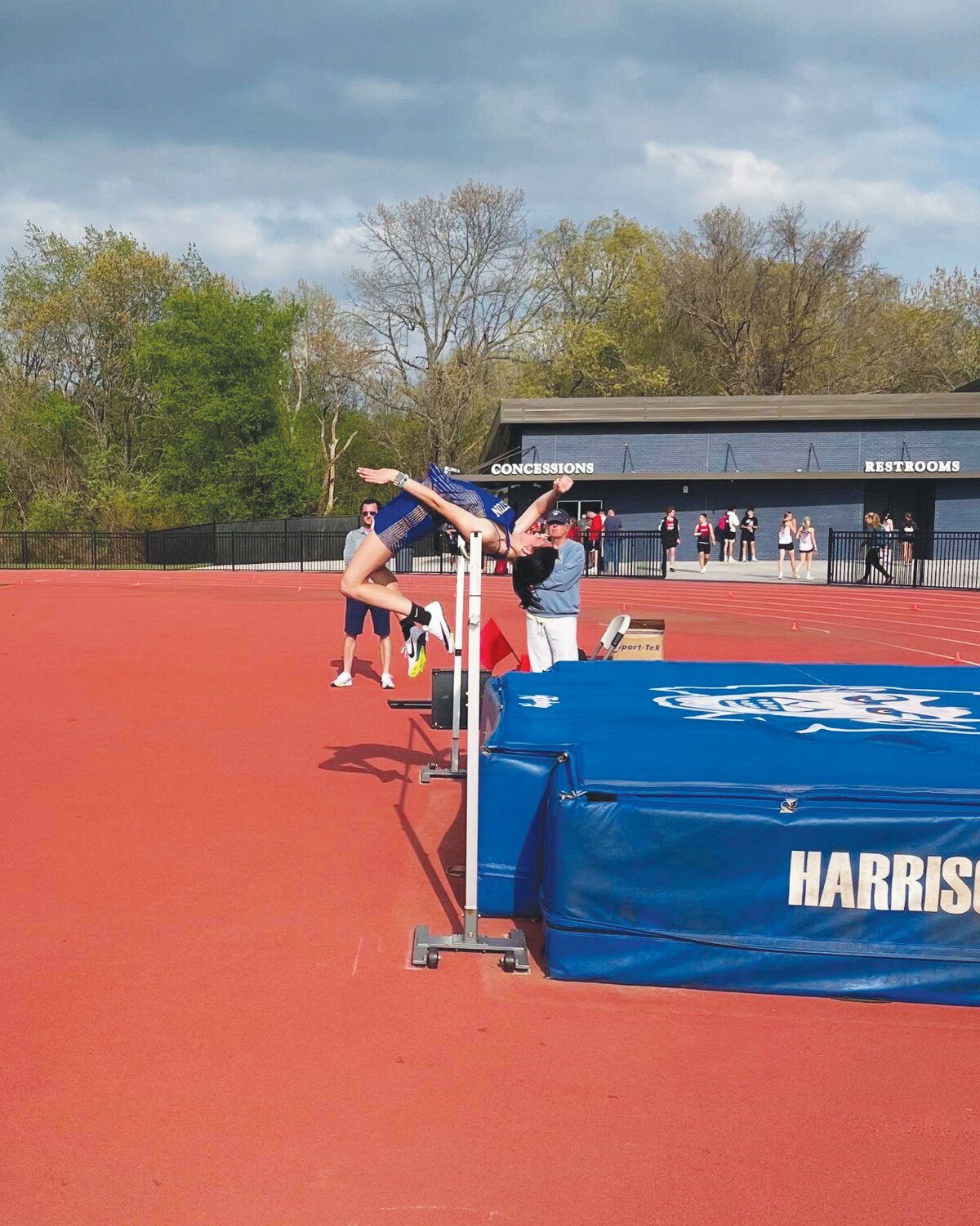 Yellowjackets gear up for track and field - Madison County Record