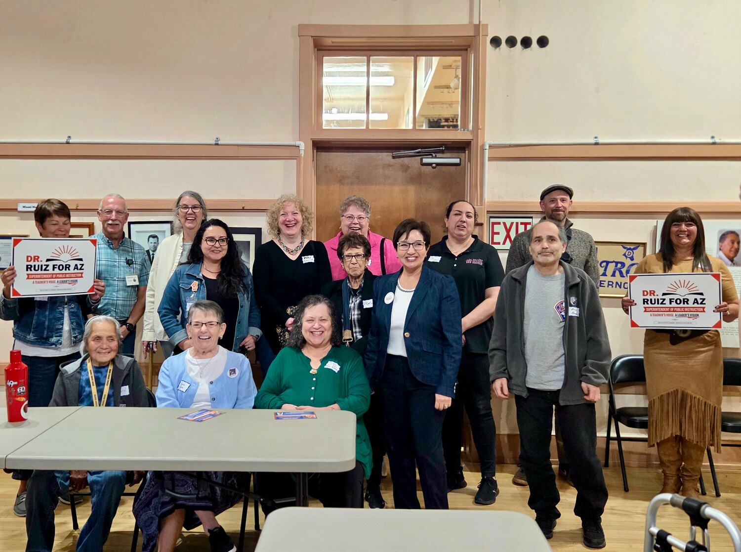 Education advocate Dr. Ruiz campaigns in Miami, meets with local ...