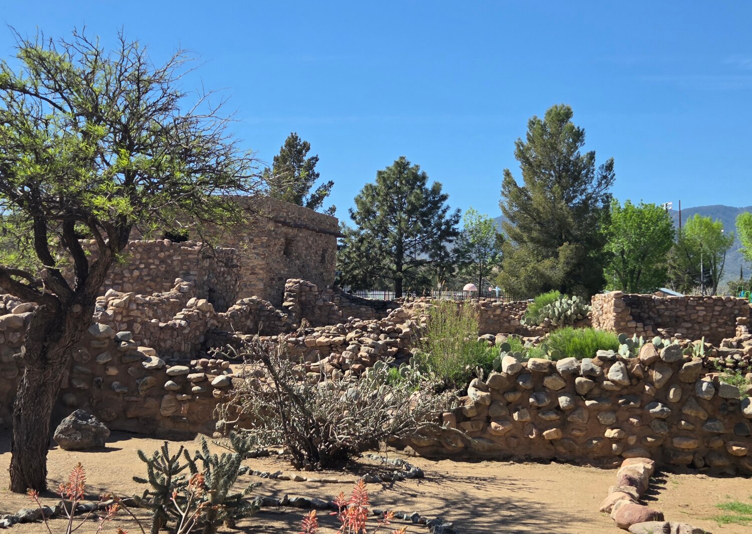 A story in stone: Besh Ba Gowah restoration moves forward - Arizona ...