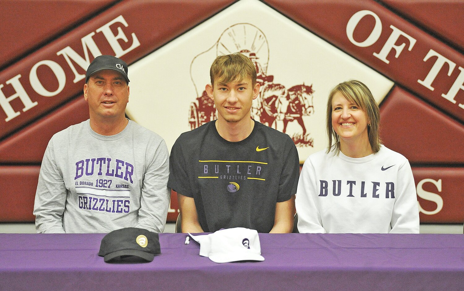 Booth commits to livestock judging at Butler C.C. - Torrington Telegram