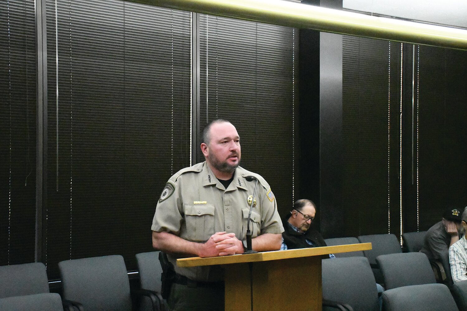 County approves BLM letter; Sheriff gets increased rate to hold ICE ...