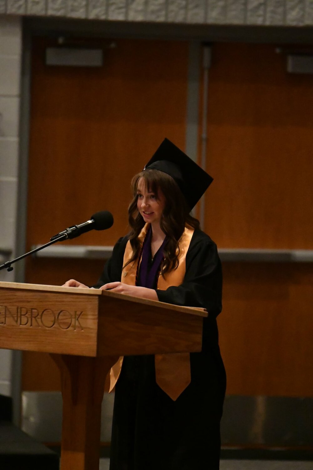 Lessons in resilience and joy take center stage at MVHS graduation ...
