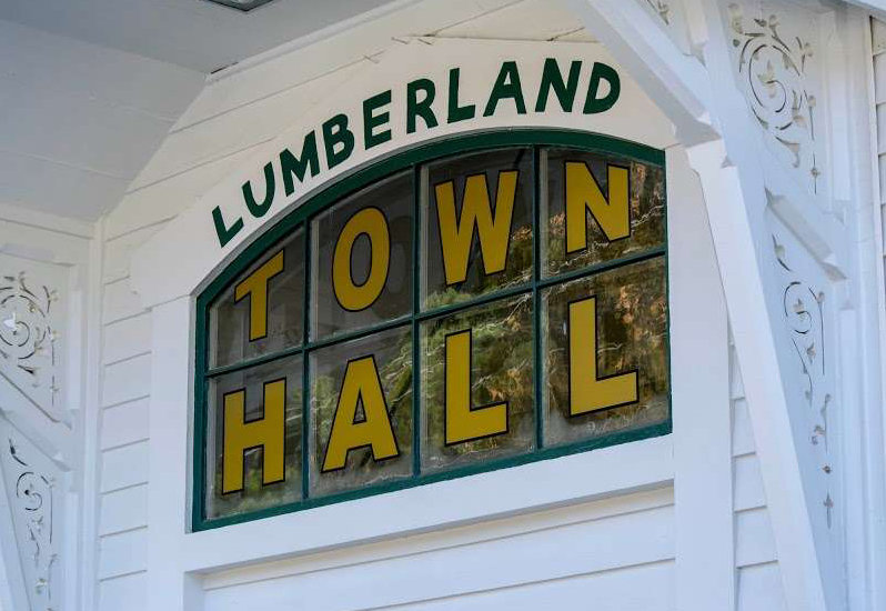 Fill positions, keeping everyone in the loop in Lumberland | The River ...