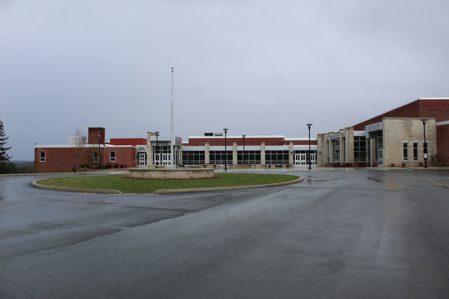 Wayne Highlands offers three back-to-school options | The River Reporter