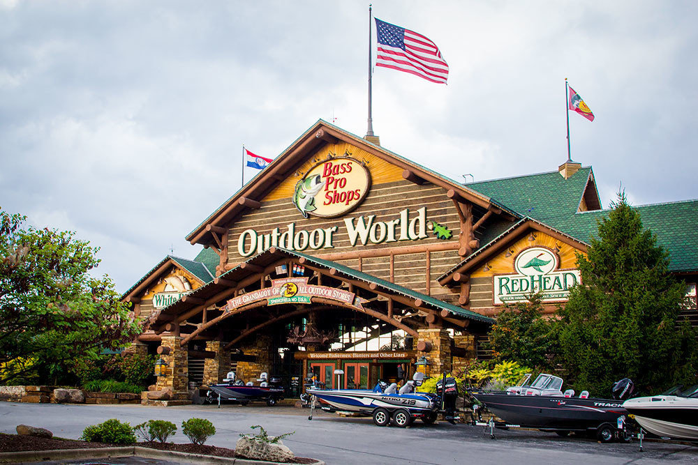 Bass Pro celebrates anniversary with national tournament | Springfield ...