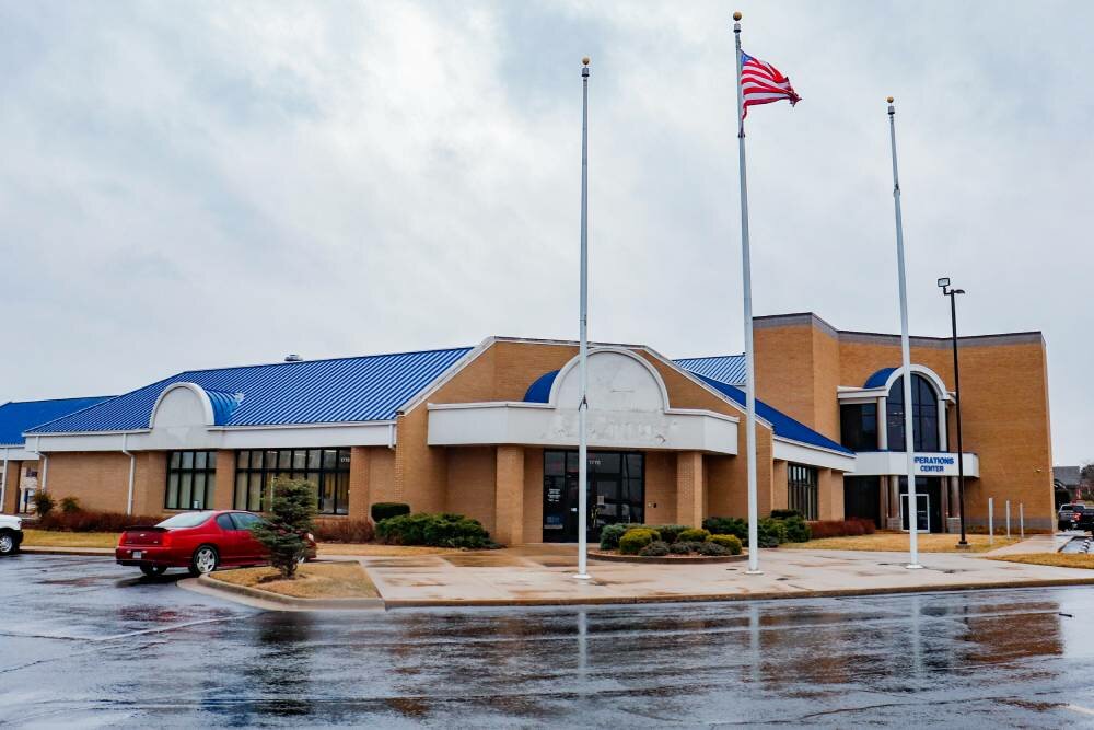 Phelps County Bank buys BluCurrent building in Springfield ...