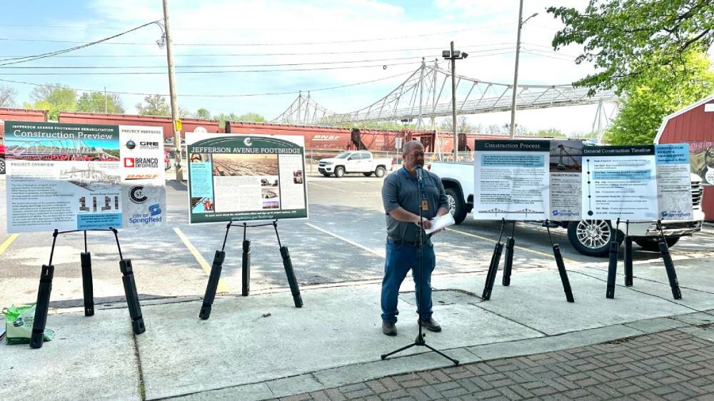 Crews to temporarily take down Jefferson Avenue Footbridge for ...