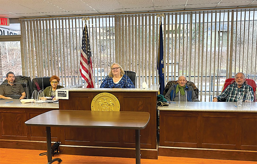 Monthly meeting held at Woodridge - Sullivan County Democrat