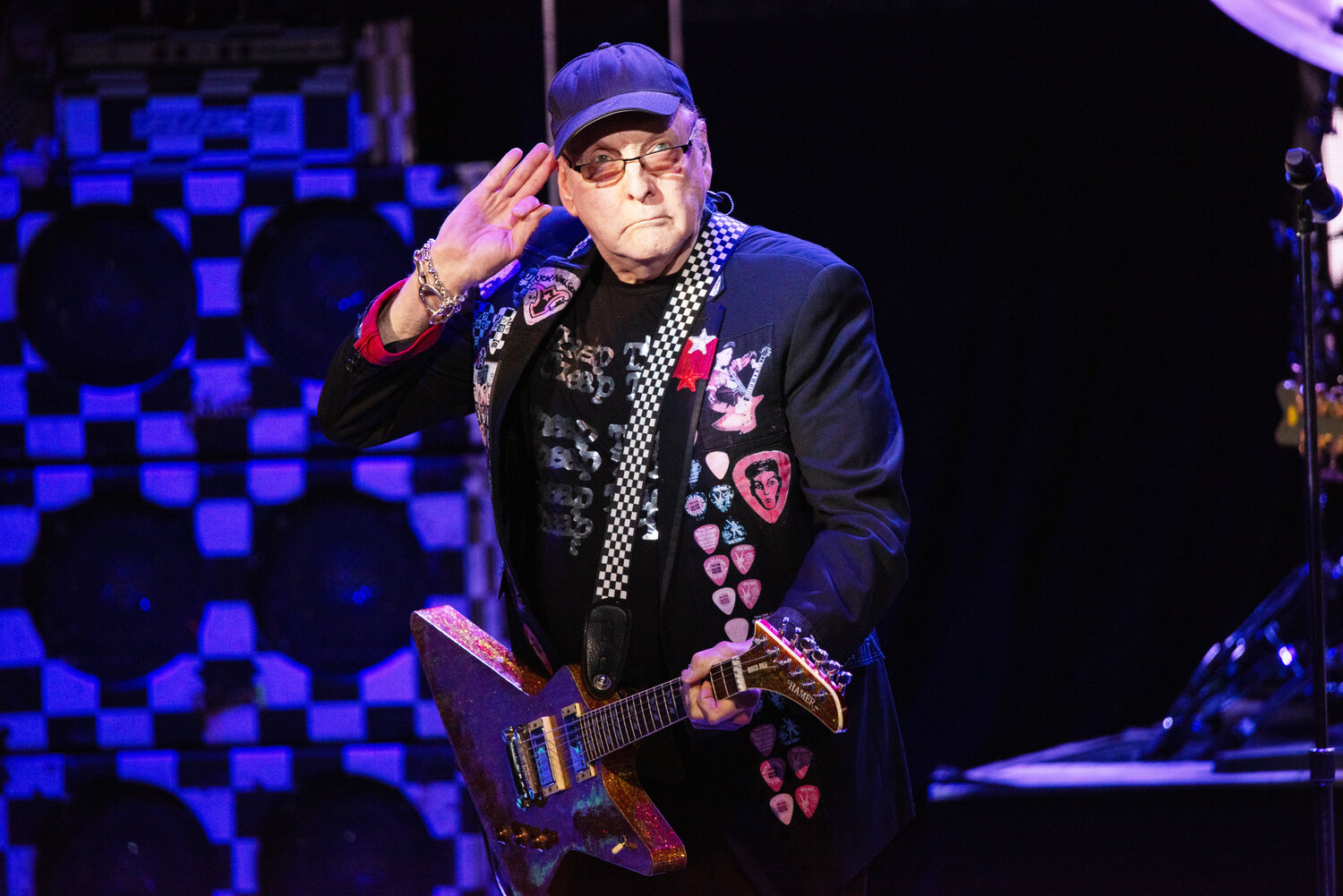 Rod Stewart and Cheap Trick rock Bethel in unforgettable concert ...