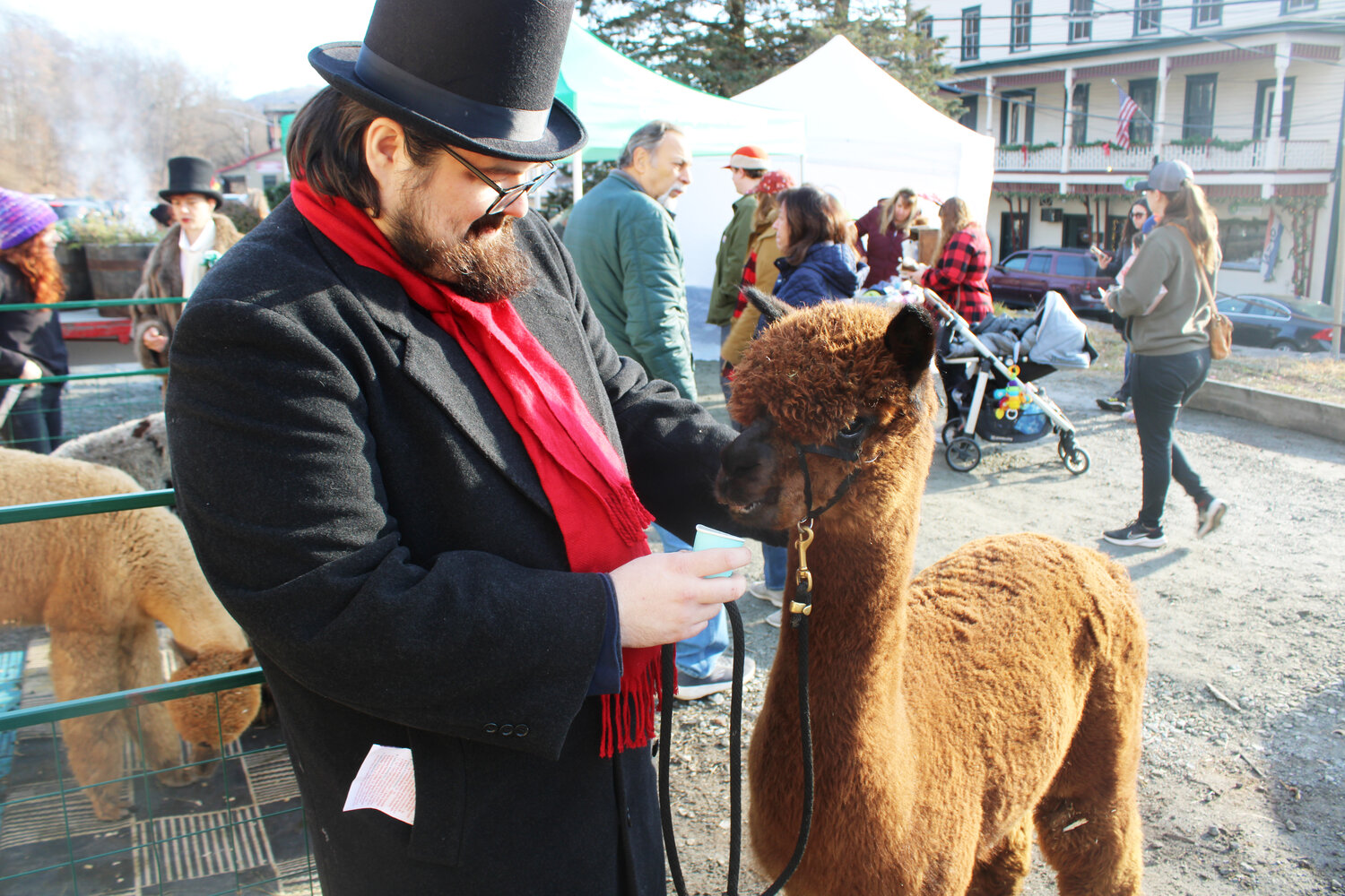 Callicoon hosts Dickens on the Delaware - Sullivan County Democrat