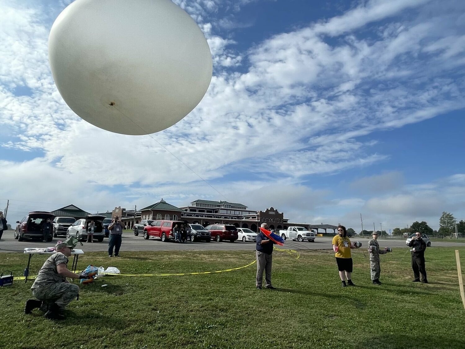 Ham radio operators track high-altitude balloon from State Fairgrounds ...