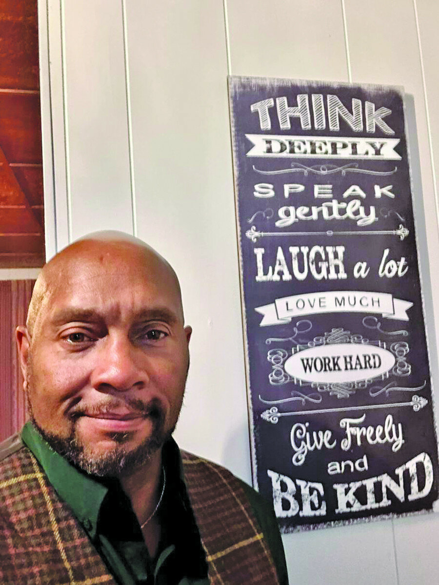 Alamosa Mayor wants you to call - The Alamosa News