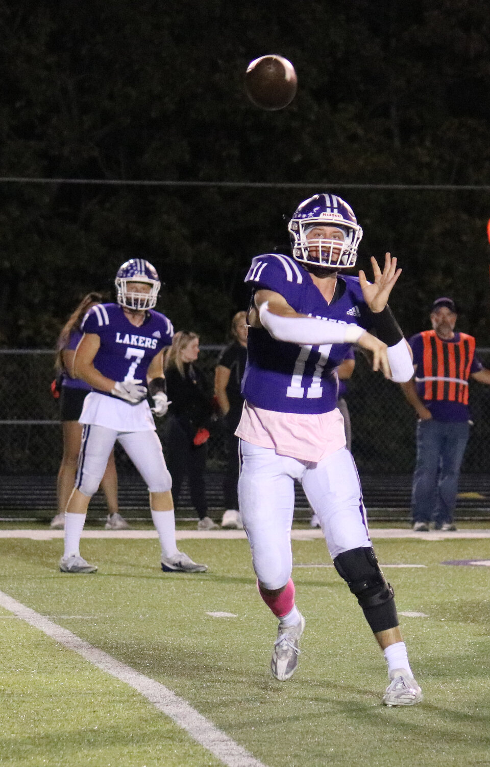 Durnin powers Camdenton past Hickman on Homecoming - The Lake Sun