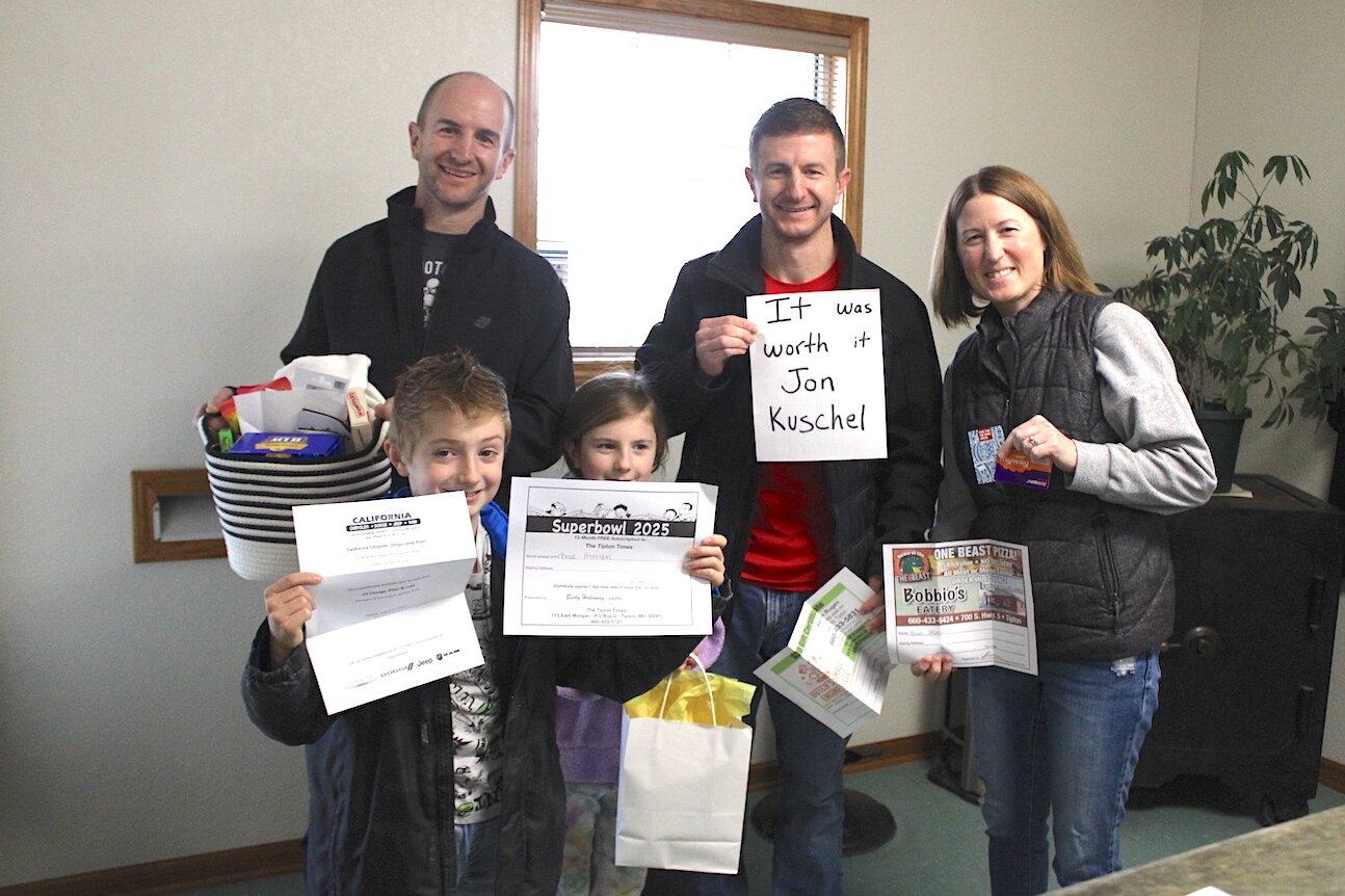 Homans are top two in Times’ football contest - The Tipton Times