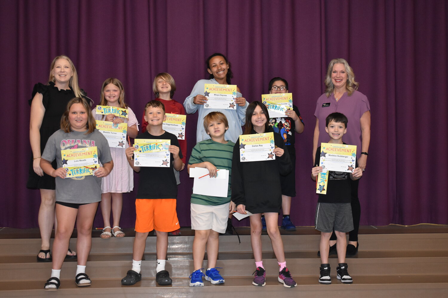Kiwanis Club of Camdenton recognizes young leaders - The Lake Sun